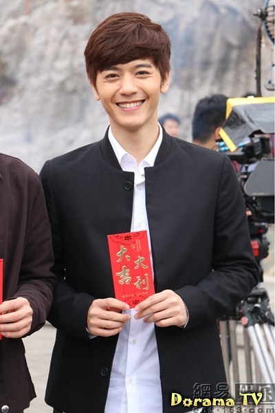 Актер Ли Чун Линь (Li Chung Lin: 李宗霖), список дорам. Сортировка по году ...