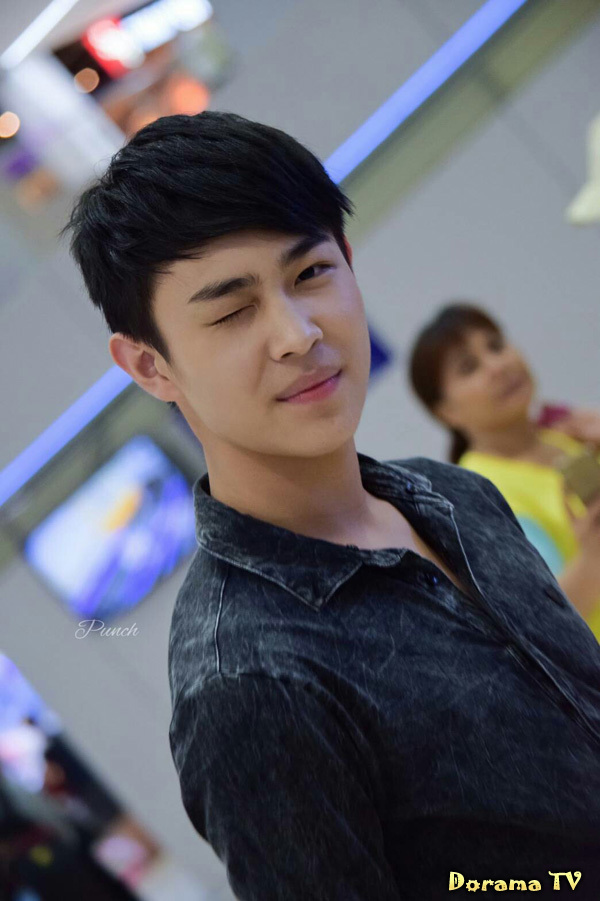 Актер Бум Удомпанич Криттапак (Boom Udompanich Krittapak), список дорам. Сортировка по году ...