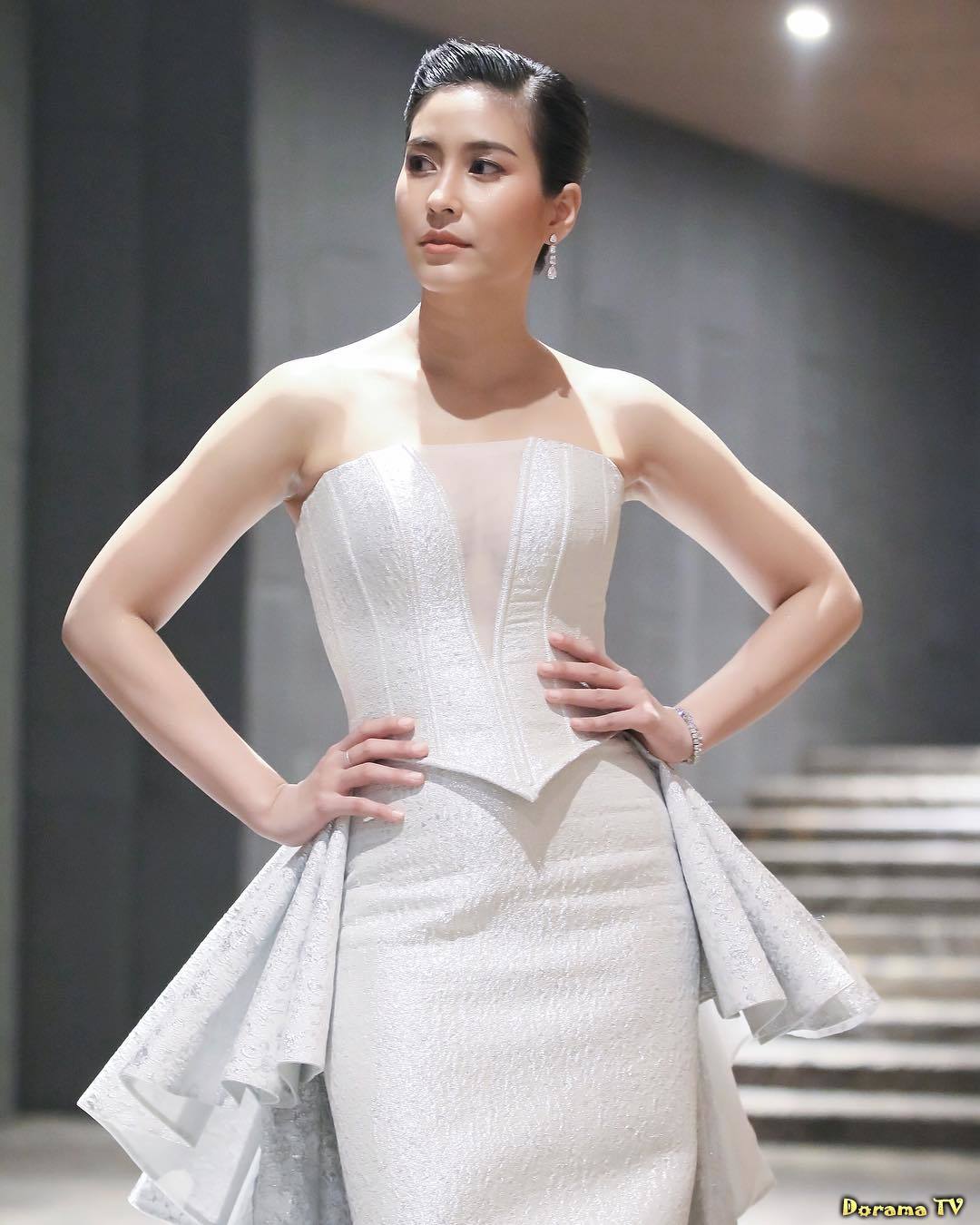 Актер Тжуй Варатая Нилкуха (Jui Warattaya Nilkuha: วรัทยา นิลคูหา ...