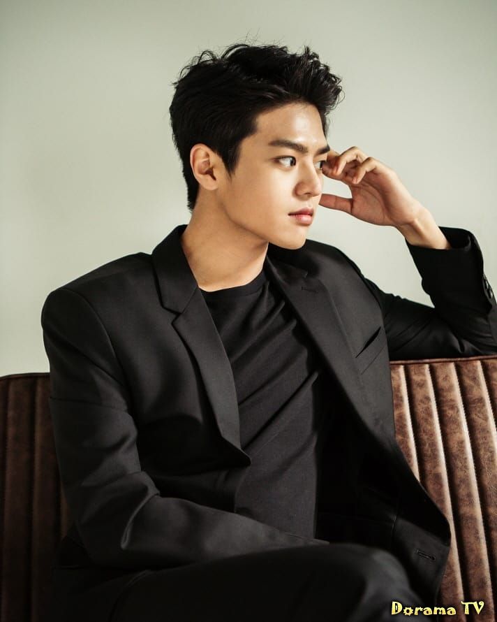 Актер Рё Ун (Ryeo Un: 려운), список дорам. Сортировка по году написания ...