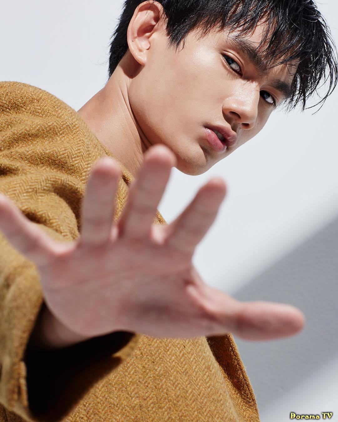 Актер Павел Нарет Промпхаопхан (Pavel Naret Promphaopun: พาเวล นเรศ ...