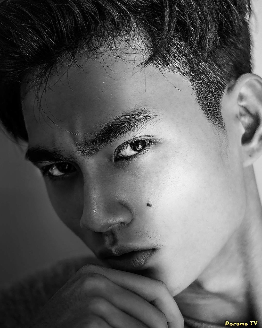 Актер Павел Нарет Промпхаопхан (Pavel Naret Promphaopun: พาเวล นเรศ ...