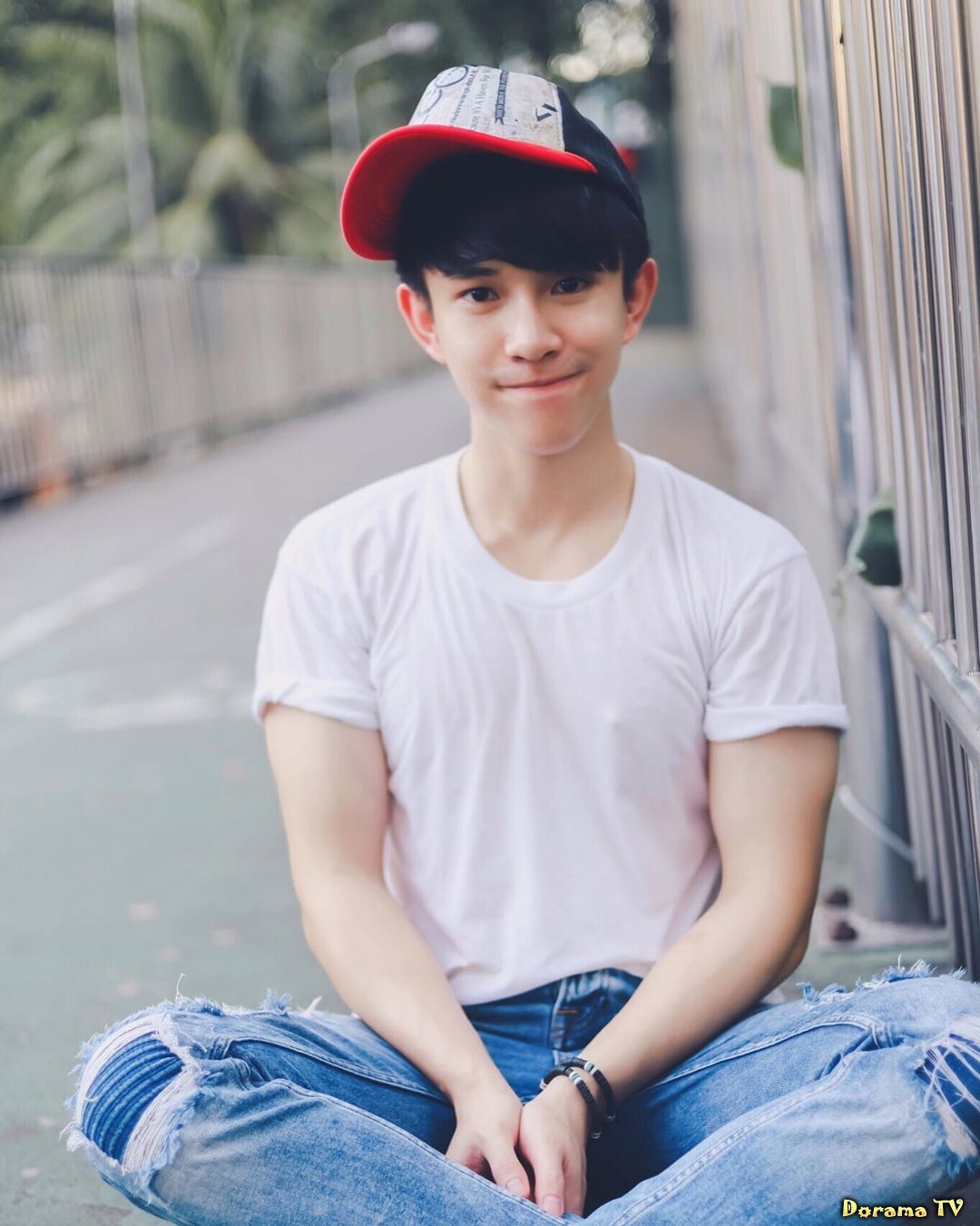 Актер Коклиан Паранья Ансанан (Kokliang Parinya Angsanan: ก๊กเลี้ยง ...