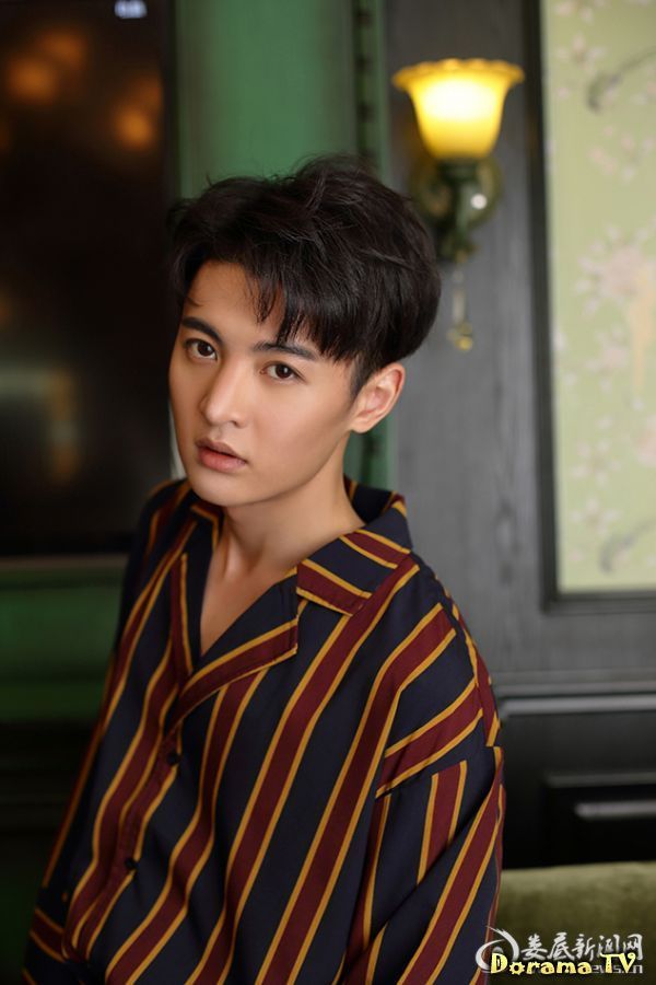 Актер Чжоу Цзюнь Чао (Zhou Jun Chao), список дорам. Сортировка по году ...