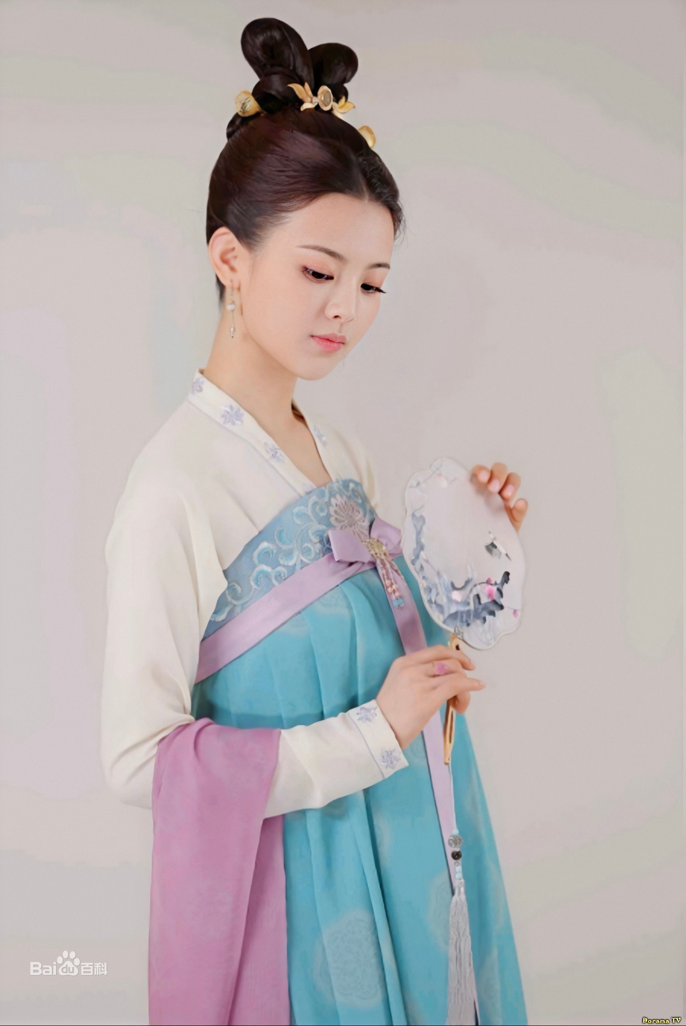 Актер Ян Чао Юэ (Yang Chao Yue: 杨超越), список дорам. Сортировка по году написания - DoramaTV