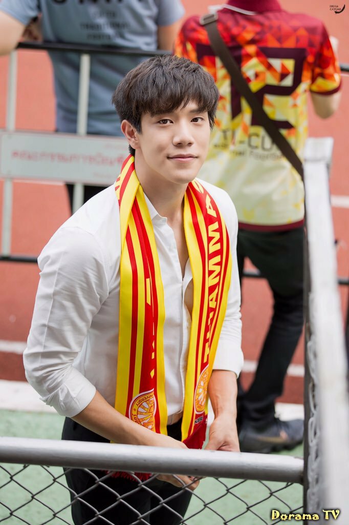 Актер Грет Сапон Асаваманкон (Great Sapol Assawamunkong: เกรท สพล อัศว ...