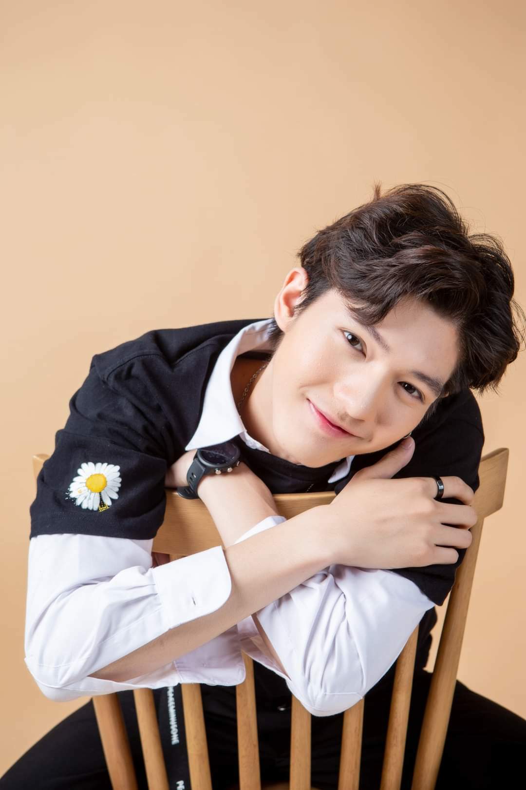 Актер У Тханабун Киатниран (Aou Thanaboon Kiatniran: อู๋ ธนบูรณ์ เกียรตินิรันดร์), список дорам ...