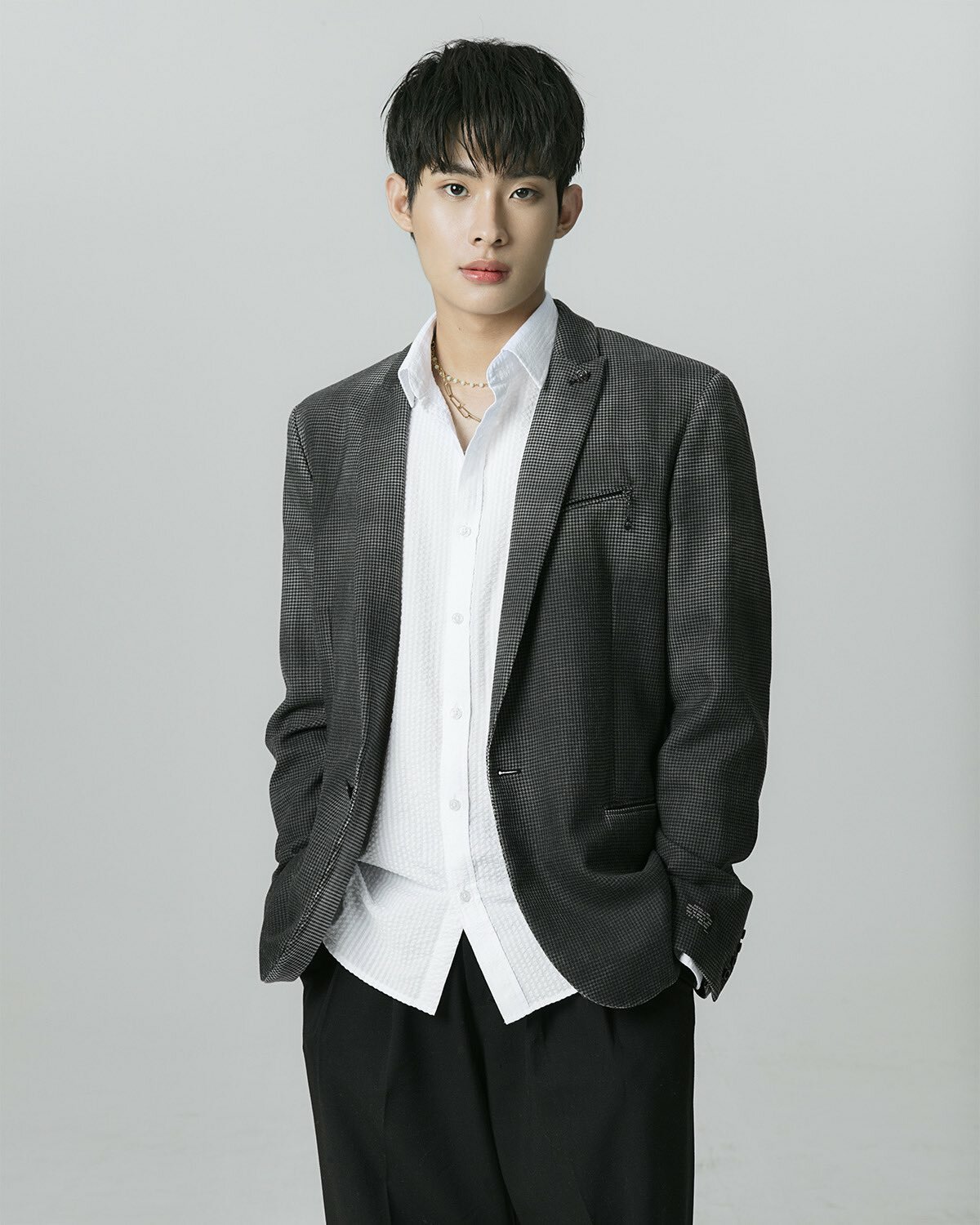 Актер Тьютор Корапат Ламной (Tutor Koraphat Lamnoi: ติวเตอร์ กรภัทร์ ลำ ...