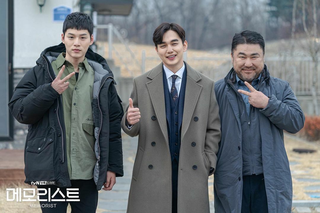 Актер Юн Джи Он (Yoon Ji On: 윤지온), список дорам. Сортировка по году ...