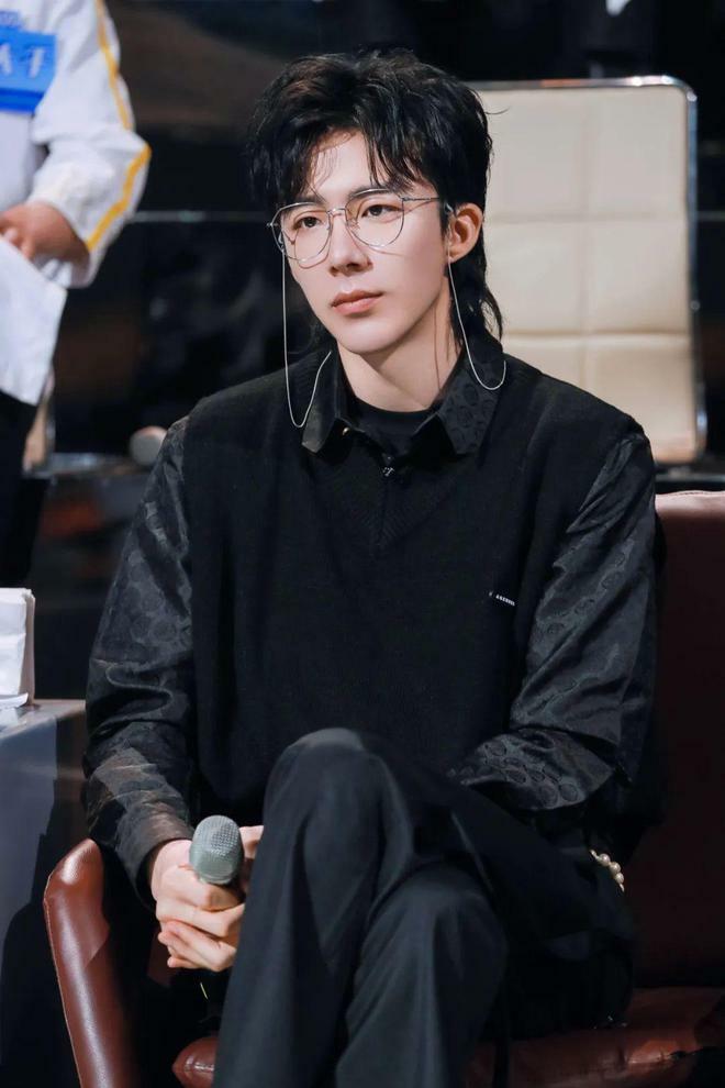 Актер Лю Юй Нин (Liu Yu Ning: 刘宇宁), список дорам. Сортировка по году ...