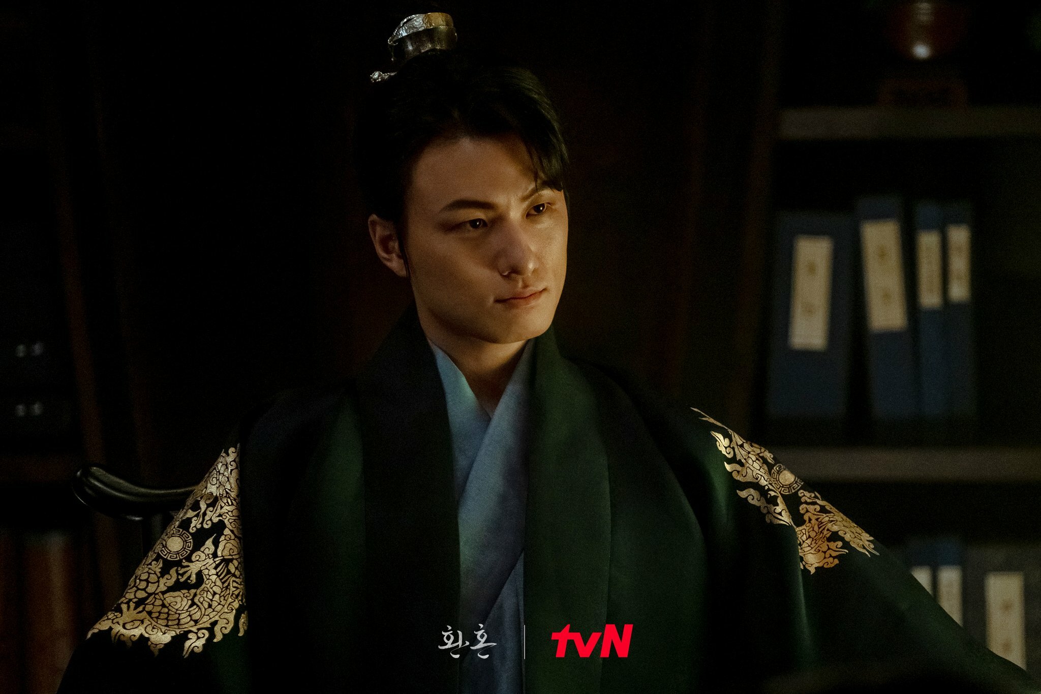 Смотреть бесплатно дораму Алхимия душ (Alchemy of Souls: Hwan Hon ...