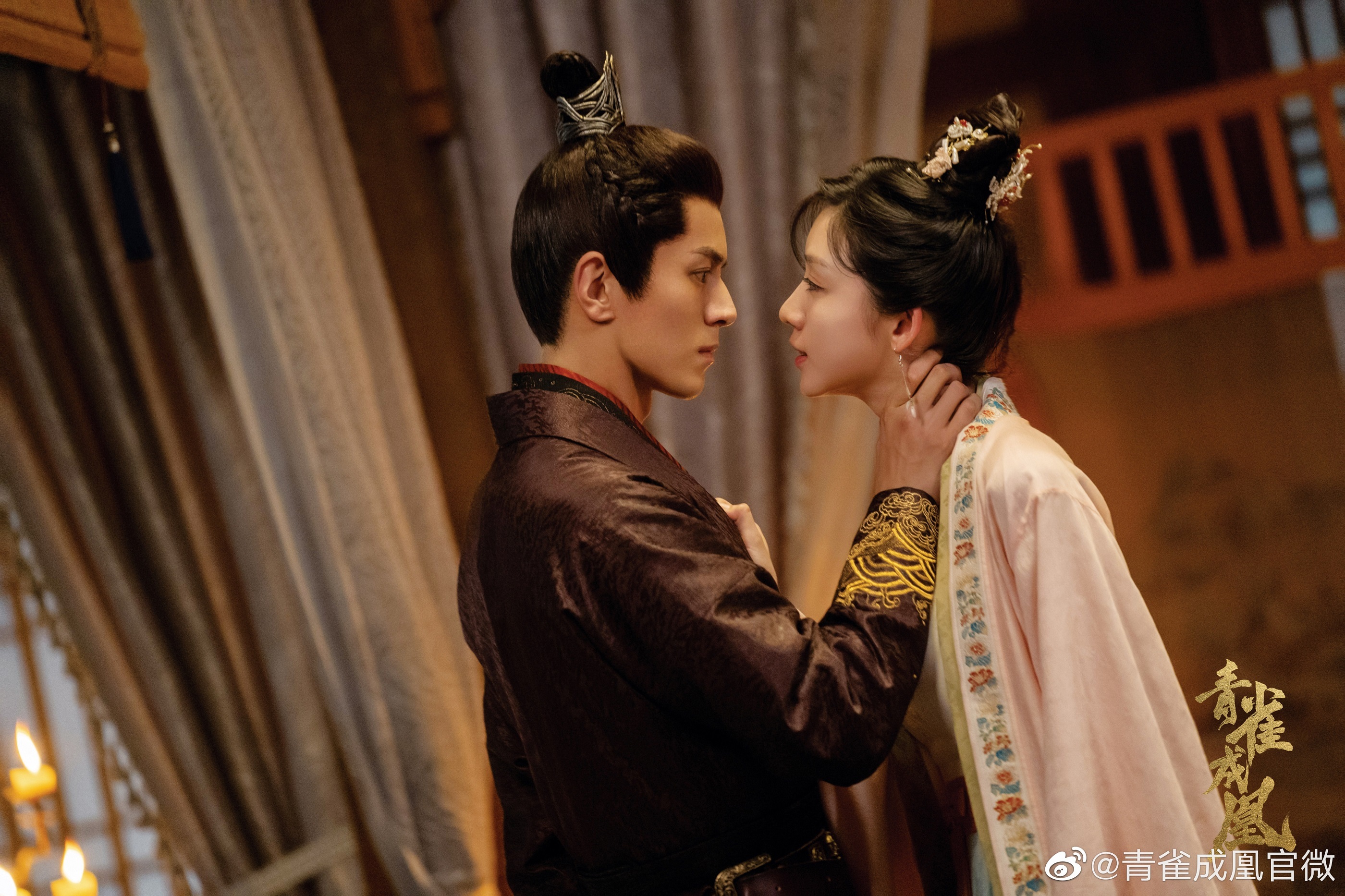 Мини-дорама Возрождение феникса (Rising Feather: Qing Que Cheng Huang) онлайн на русском или с ...