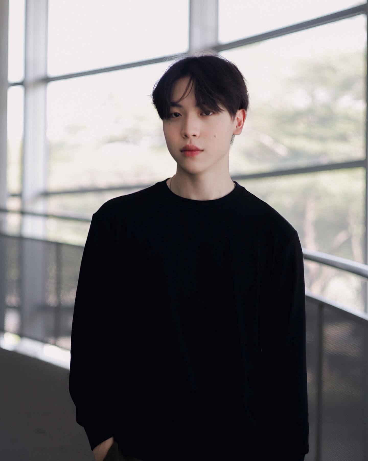 Актер Вивит Пхарунрит Сарутситпхон (Vivit Pharunrit Sarutsitphon: วิว ...