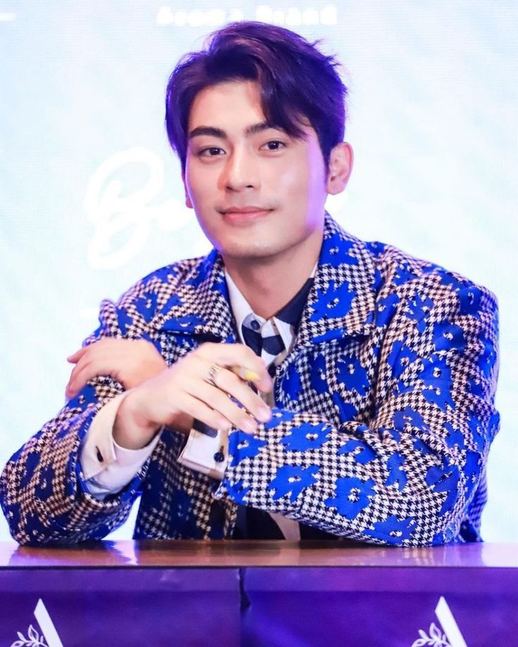 Актер Сюй Кай (Hsu Kai: 徐愷), список дорам. Сортировка по году написания ...